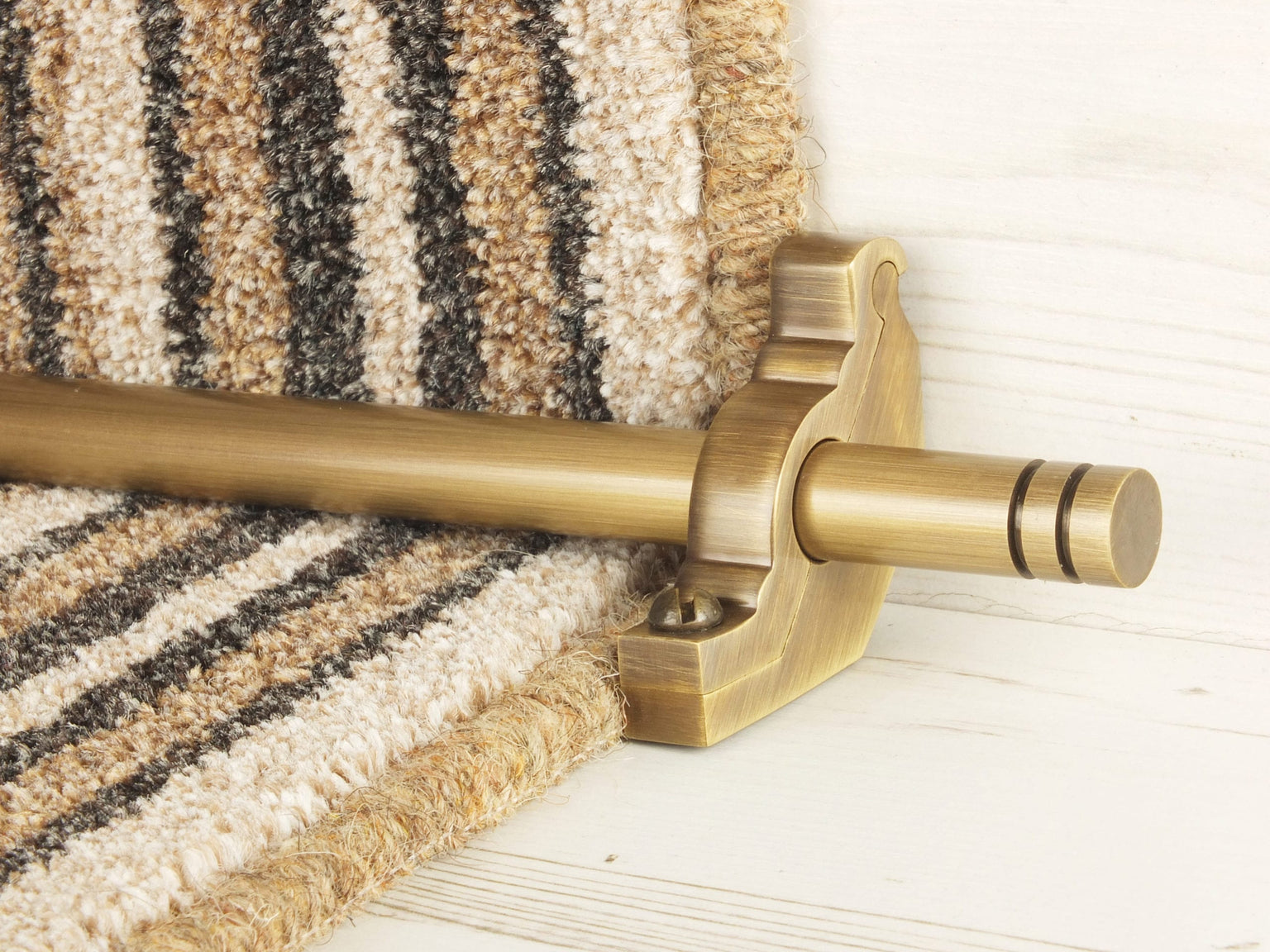Stair Rods Direct - Carpet Stair Rods in Brass, Chrome, Black & More