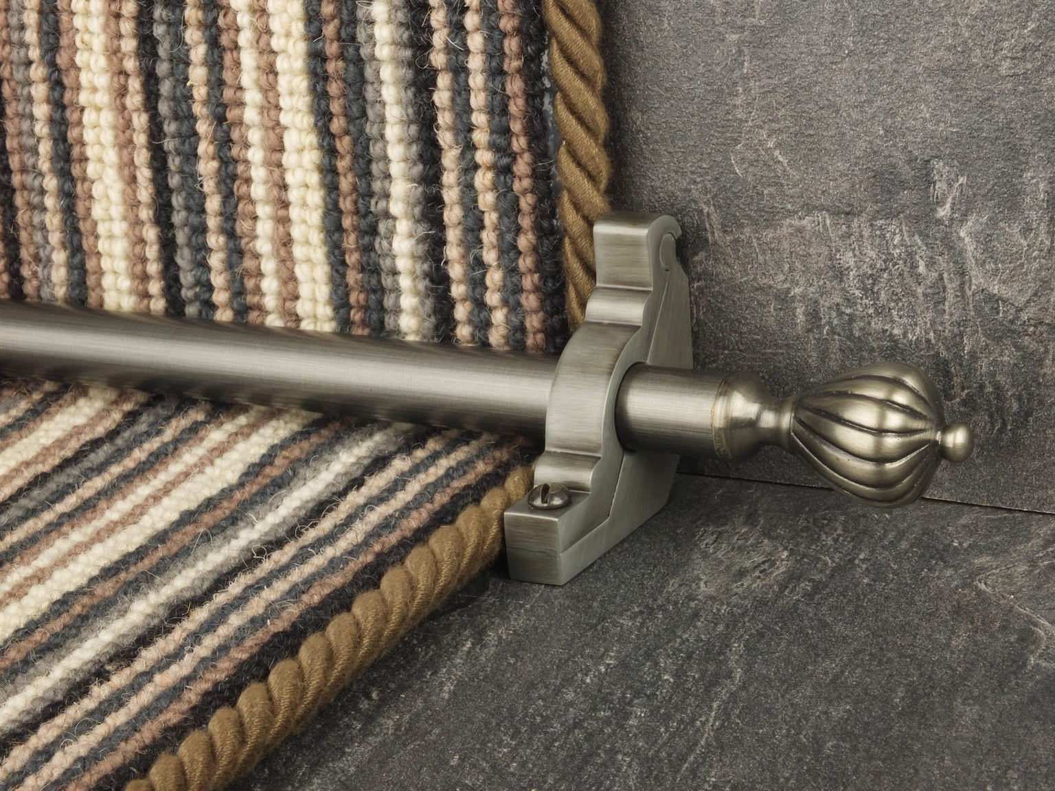 Stair Rods Direct - Carpet Stair Rods in Brass, Chrome, Black & More