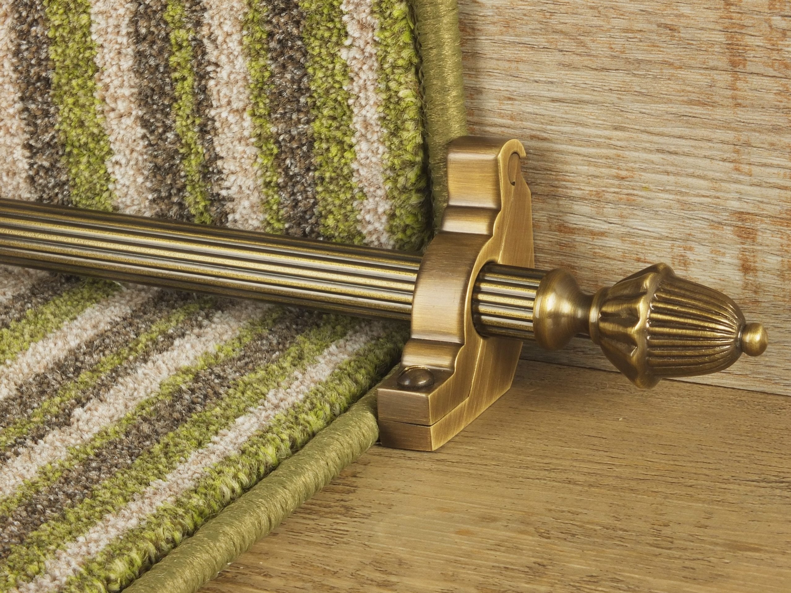 Dubai Stair Rods in Antique Brass | Premium Staircase Decoration