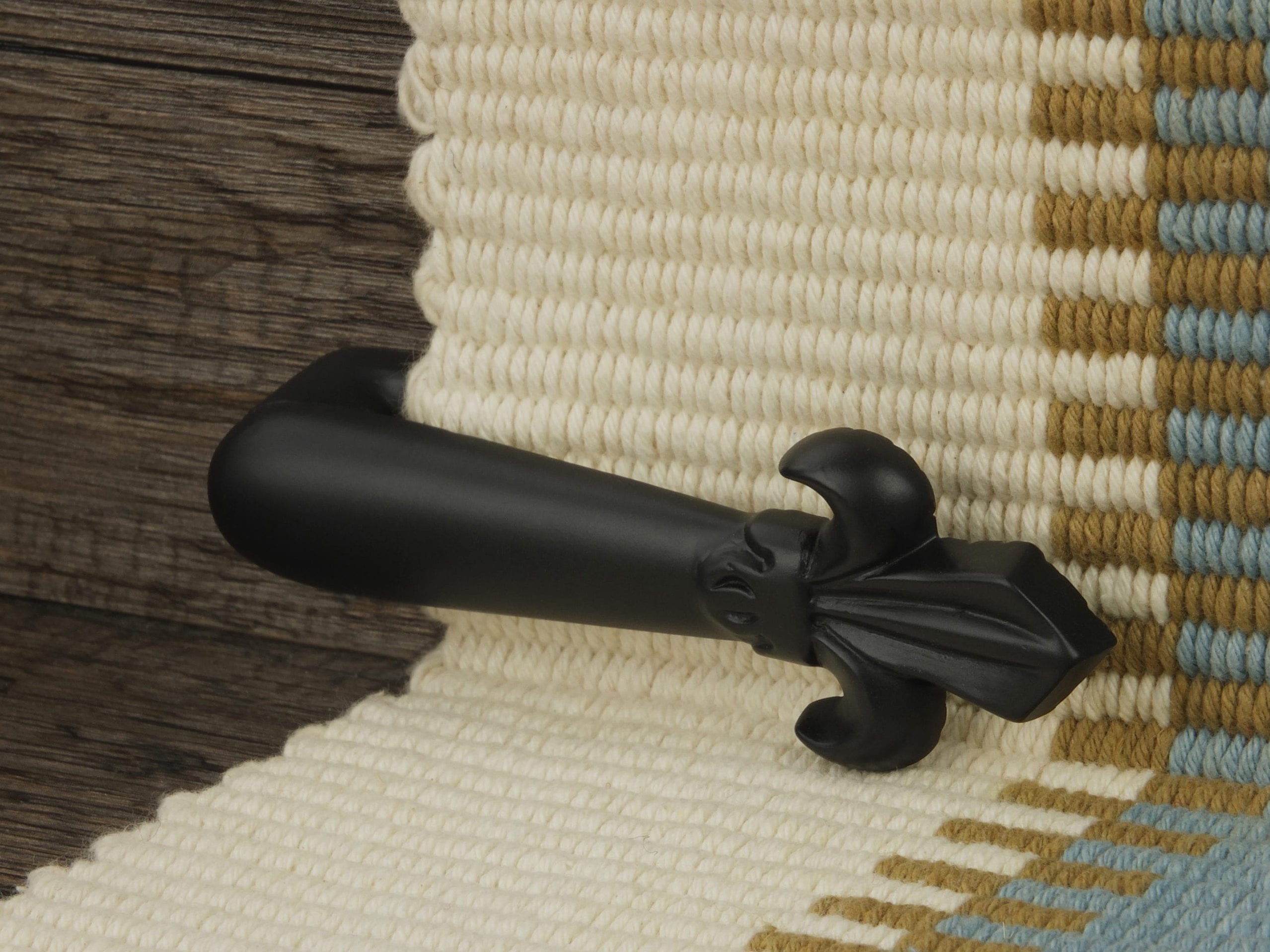 Victorian Stair Carpet Clips - Black | Decorative Stair Runner Clips