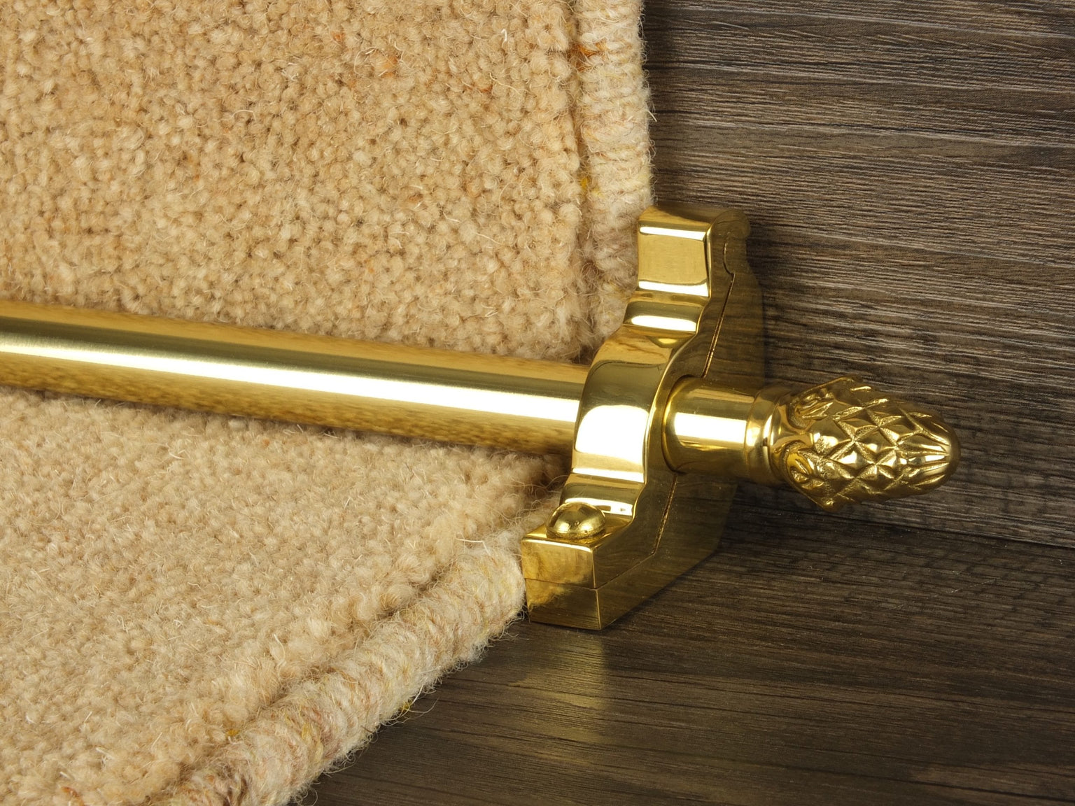 Stair Rods Direct - Carpet Stair Rods in Brass, Chrome, Black & More