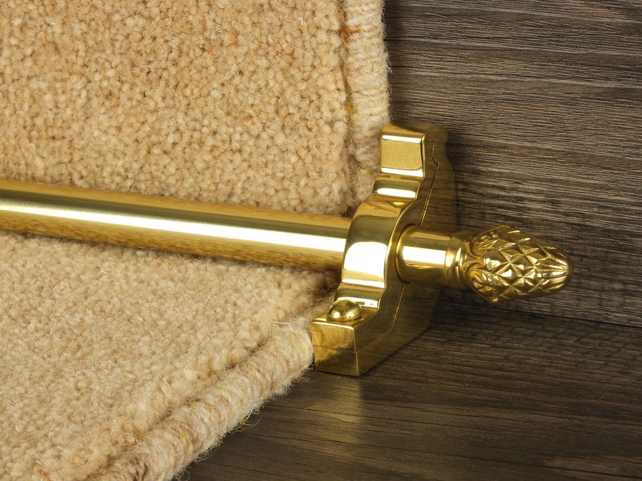 Stair Rods Direct - Carpet Stair Rods in Brass, Chrome, Black & More